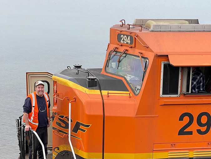 BNSF locomotive engineer carries on family’s century-long legacy